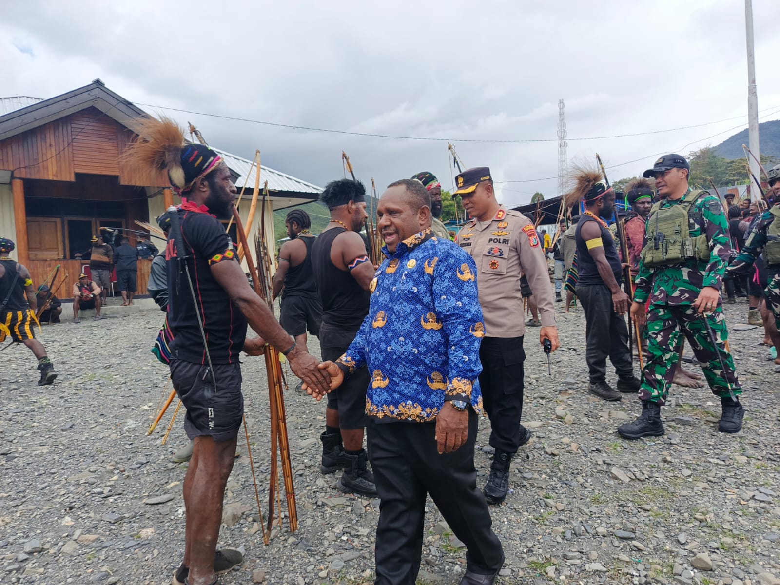Pj Bupati Yopi Murib Minta Kedua Paslon Tenangkan Massa Pendukungnya